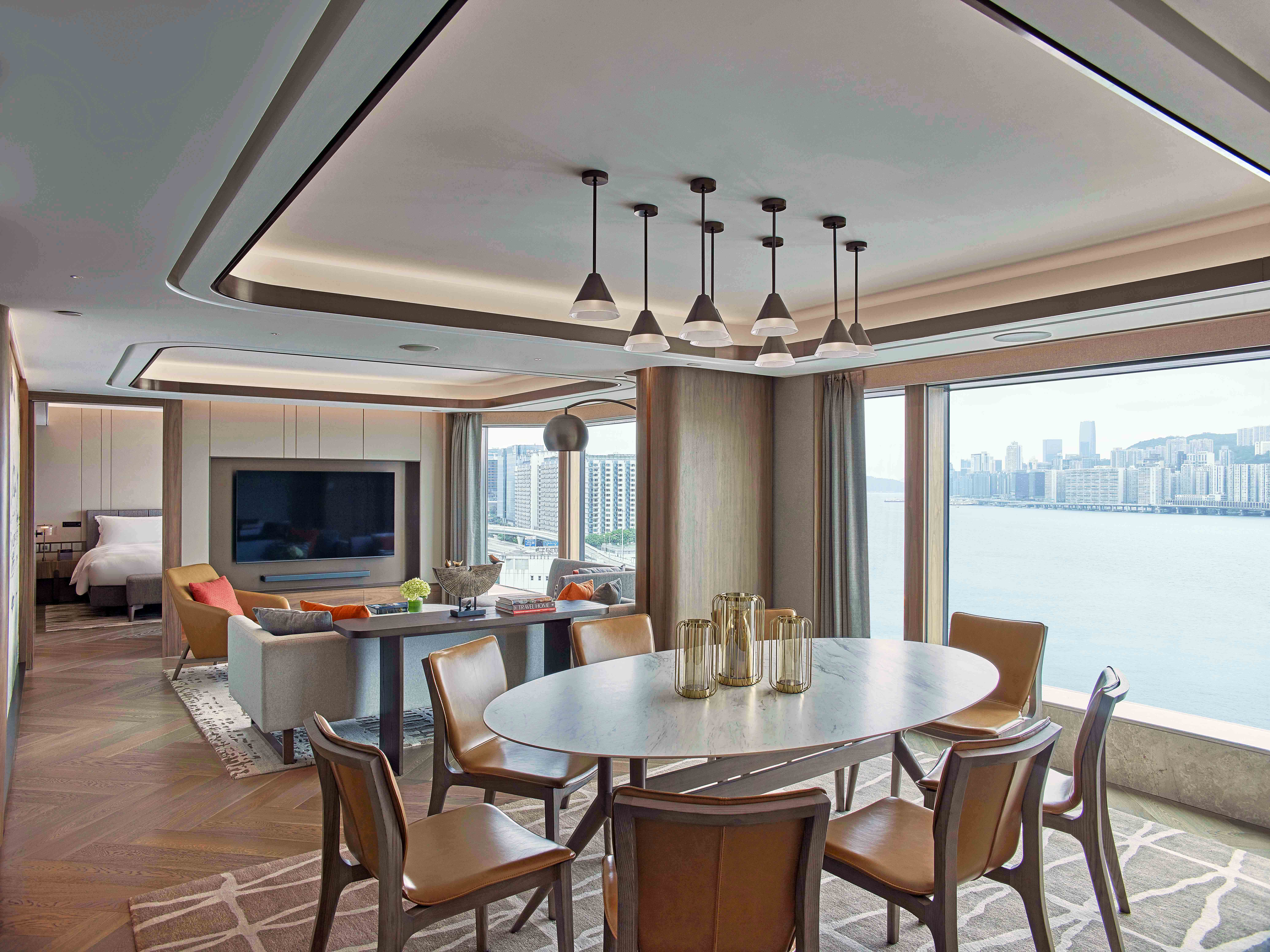 Elevate In Style - New World Millennium Hong Kong Hotel